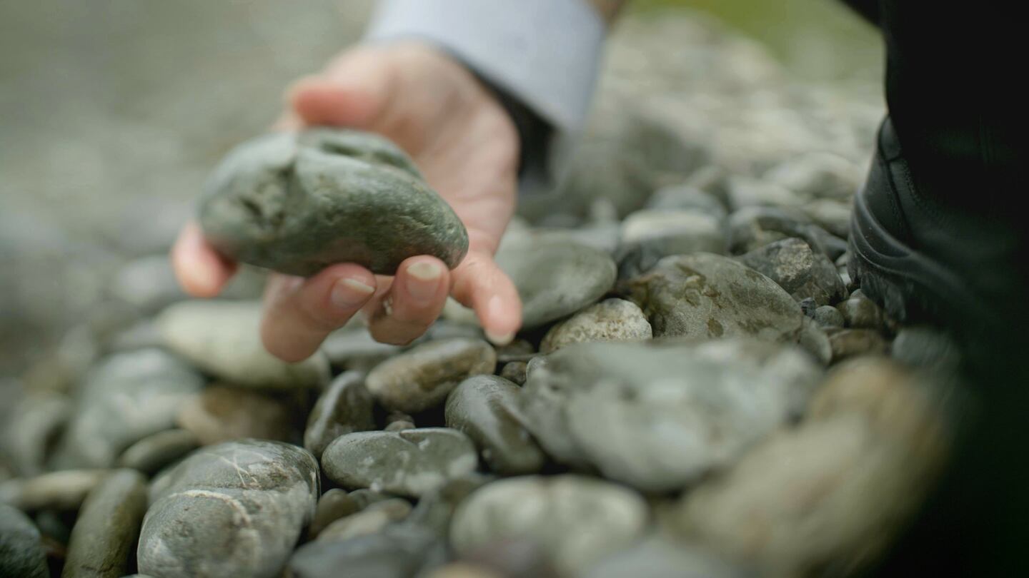 Carver wants pakohe stone recognised as a taonga – Te Ao Māori News
